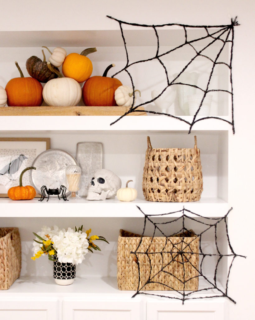 Hot Glue Spiderwebs - Tonality Designs
